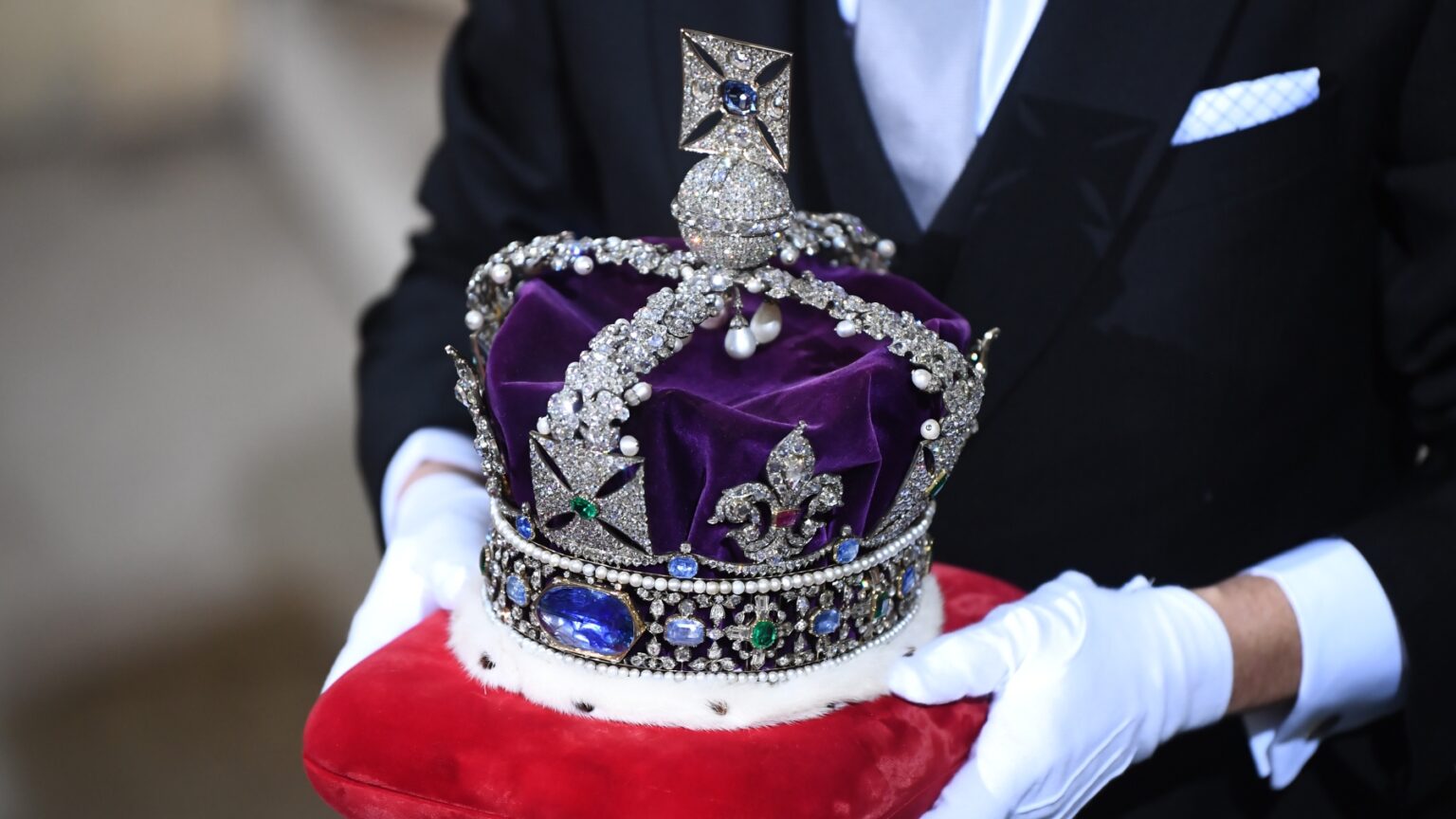 Todo lo que necesitas saber sobre 3 coronas: significado, origen y ...