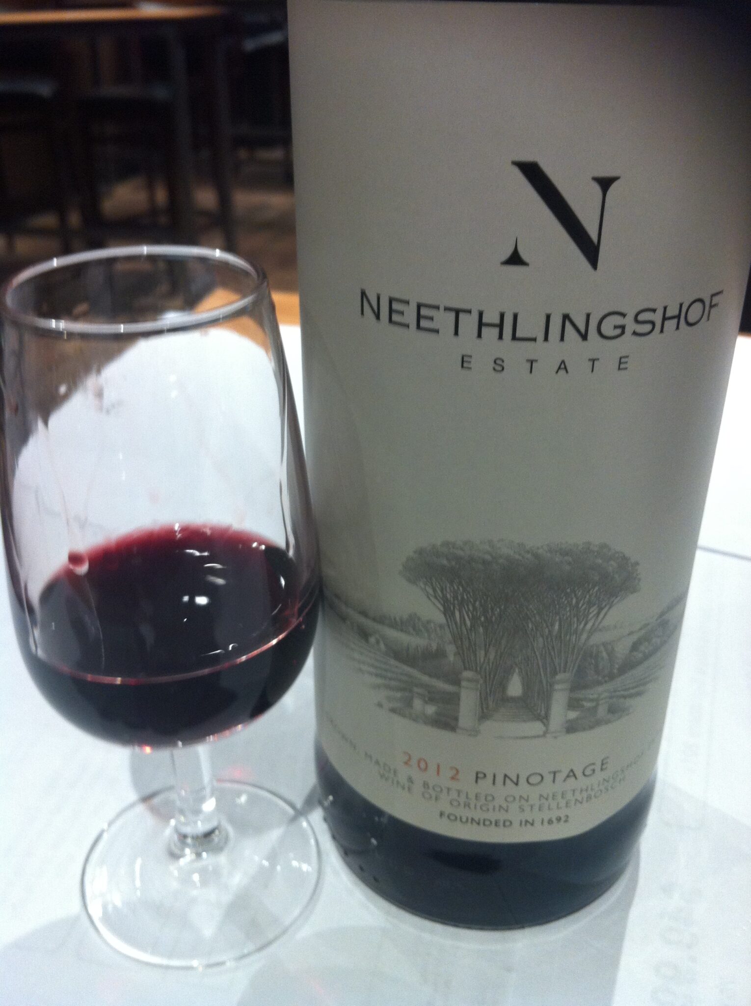 Todo lo que necesitas saber sobre Pinotage, la cepa emblemática de ...